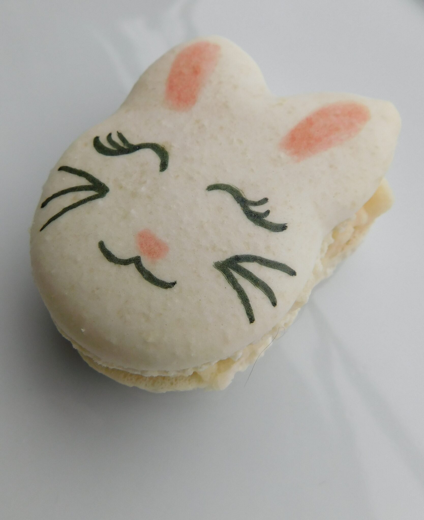 How to Make Bunny Macarons - Kitchen Foliage