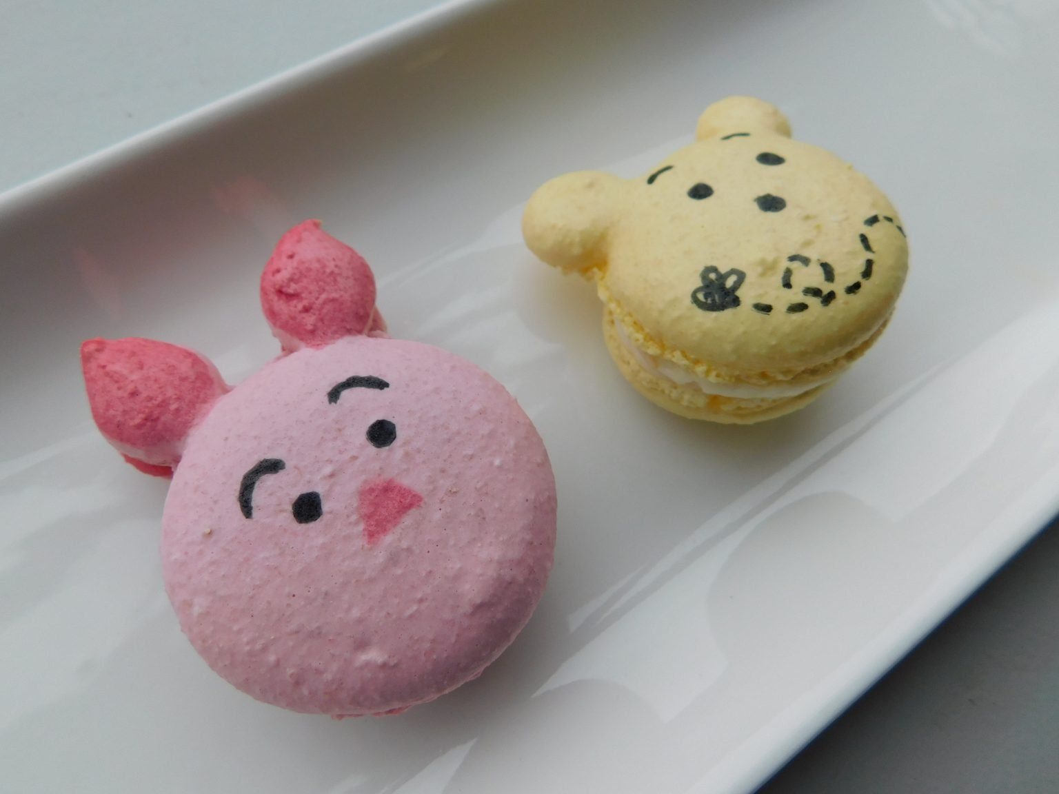 How to Make Character Macarons - Kitchen Foliage