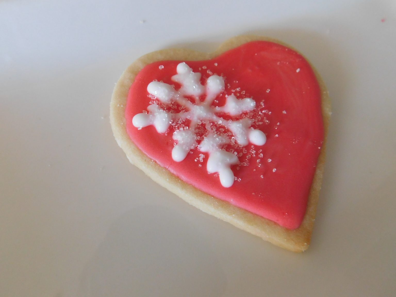 How to Make Beautiful Christmas Cookies - Kitchen Foliage