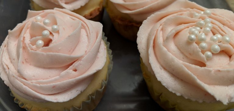 21 Cupcake Icing Flavors - Kitchen Foliage