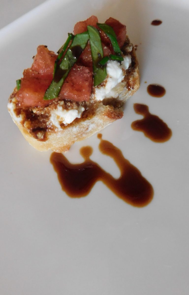 10 Watermelon Appetizer Ideas - Kitchen Foliage
