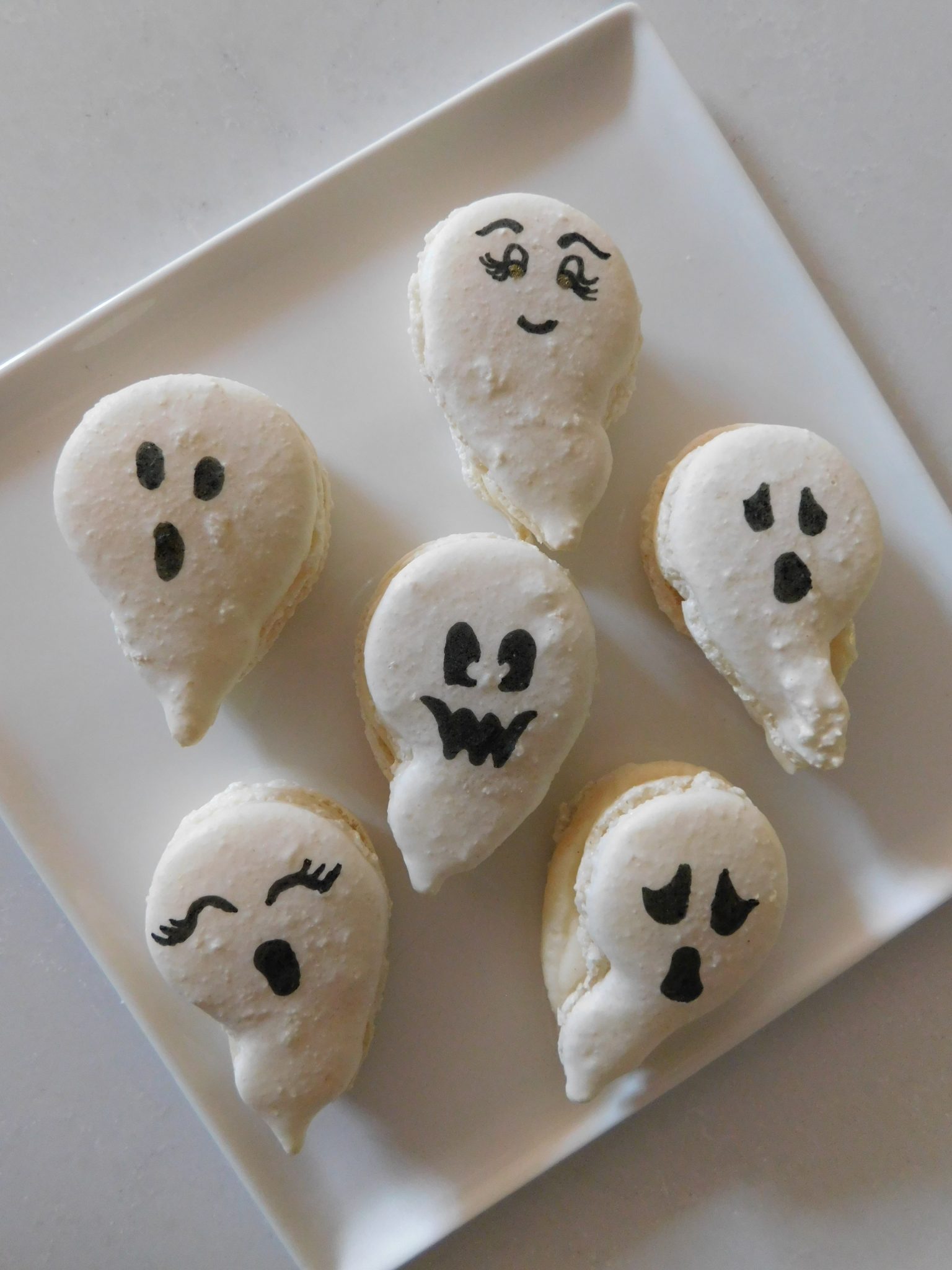 How to Make Halloween Macarons - Kitchen Foliage