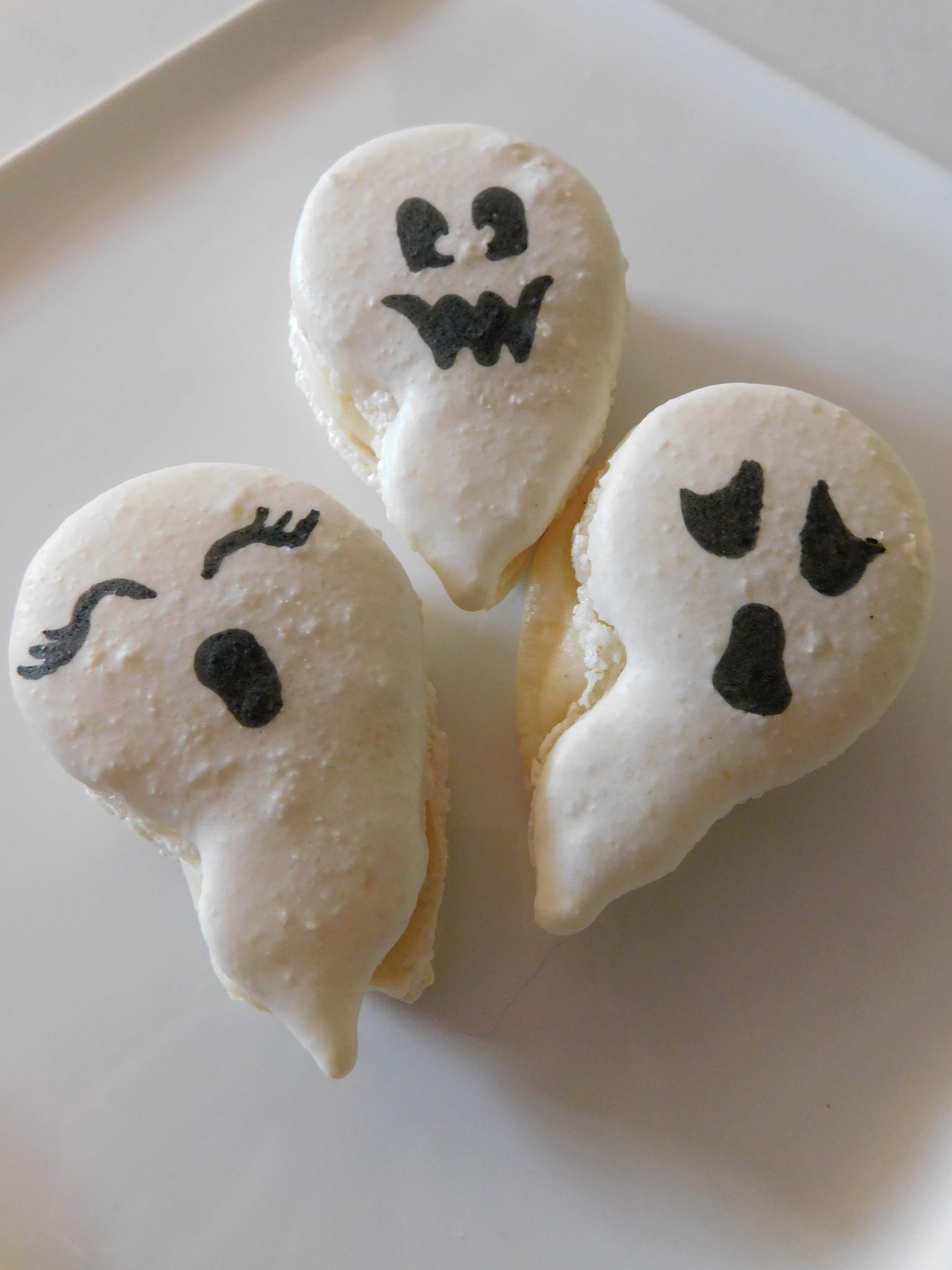 Ghost Macarons - Kitchen Foliage