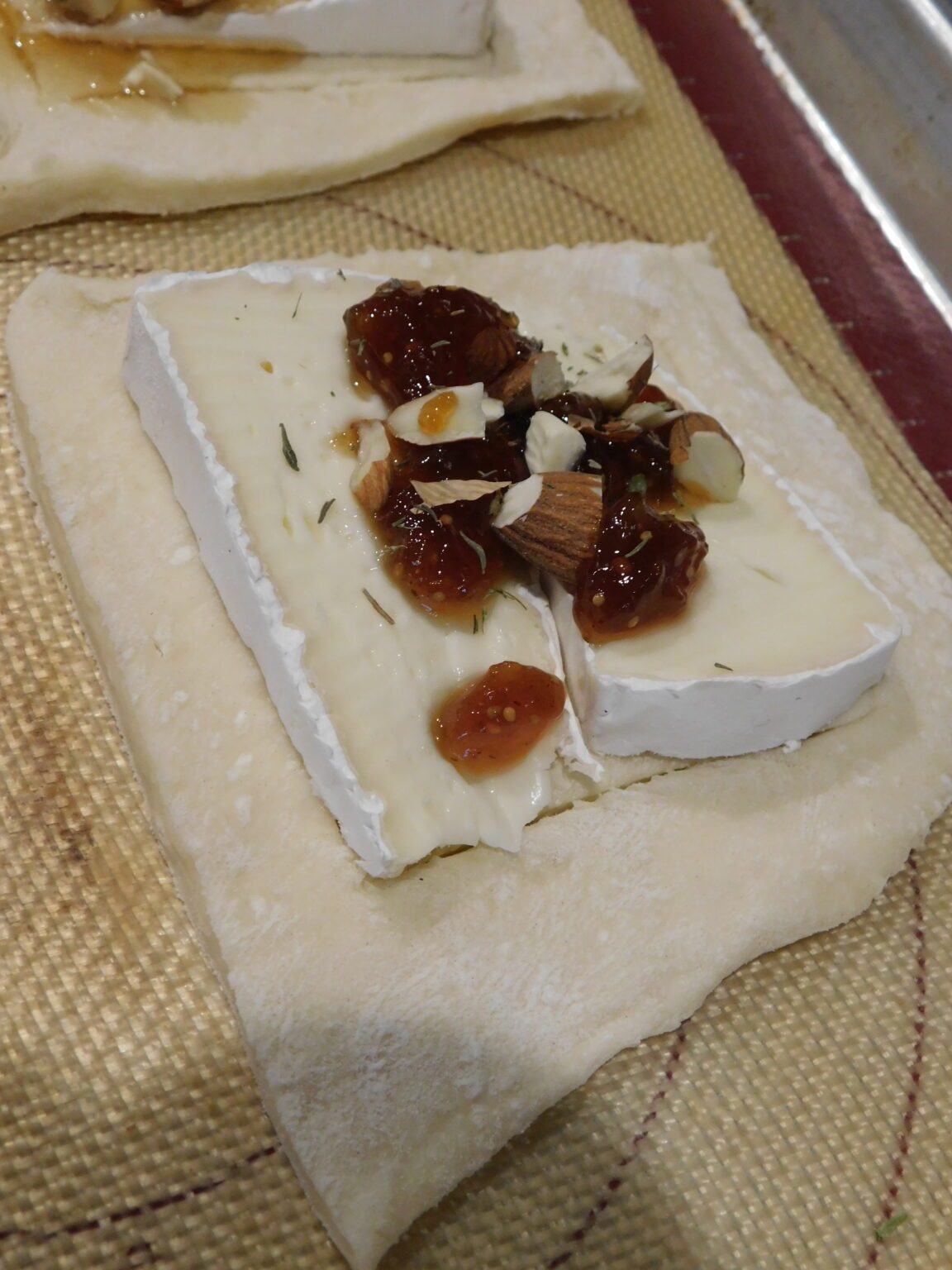 10 Mini Puff Pastry Appetizer Ideas - Kitchen Foliage